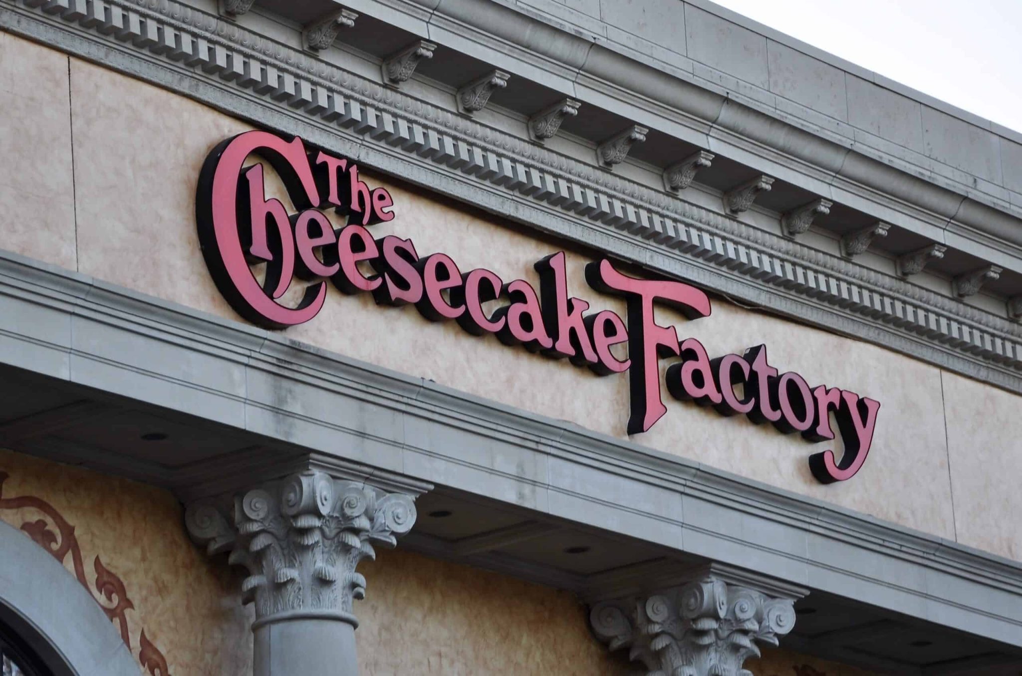 12 Restaurant Chains Making Family Meals Way More Expensive Than They ...